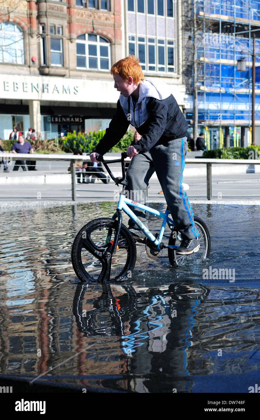 Children Playing On BMX Bikes,Nottingham Old Market Square Fountains ...