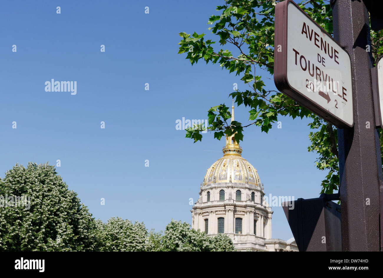 Paris invalides cathedral hi-res stock photography and images - Alamy