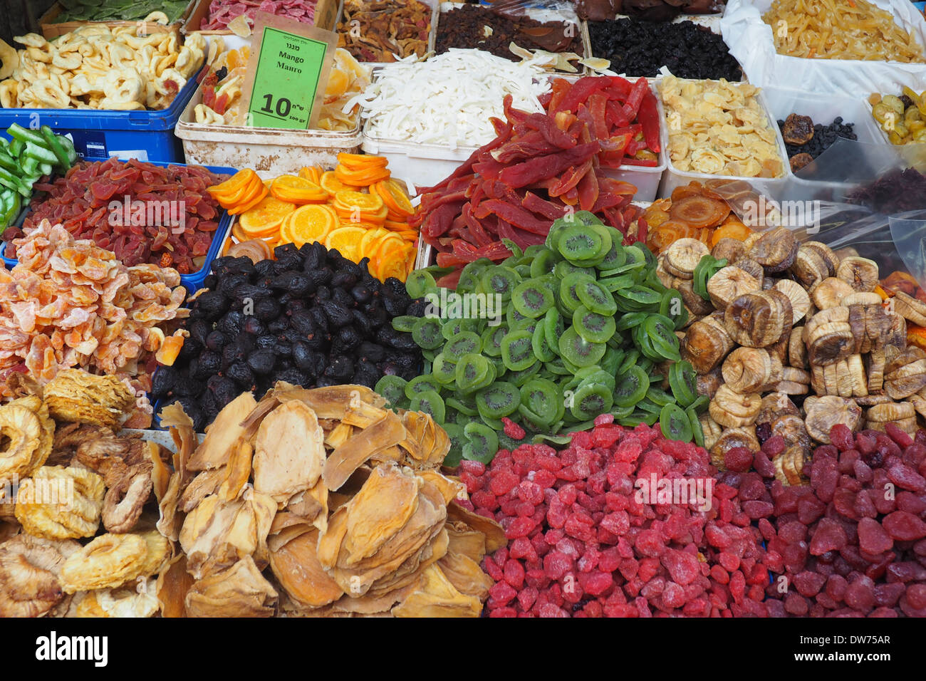 Middle eastern fruits hi-res stock photography and images - Alamy