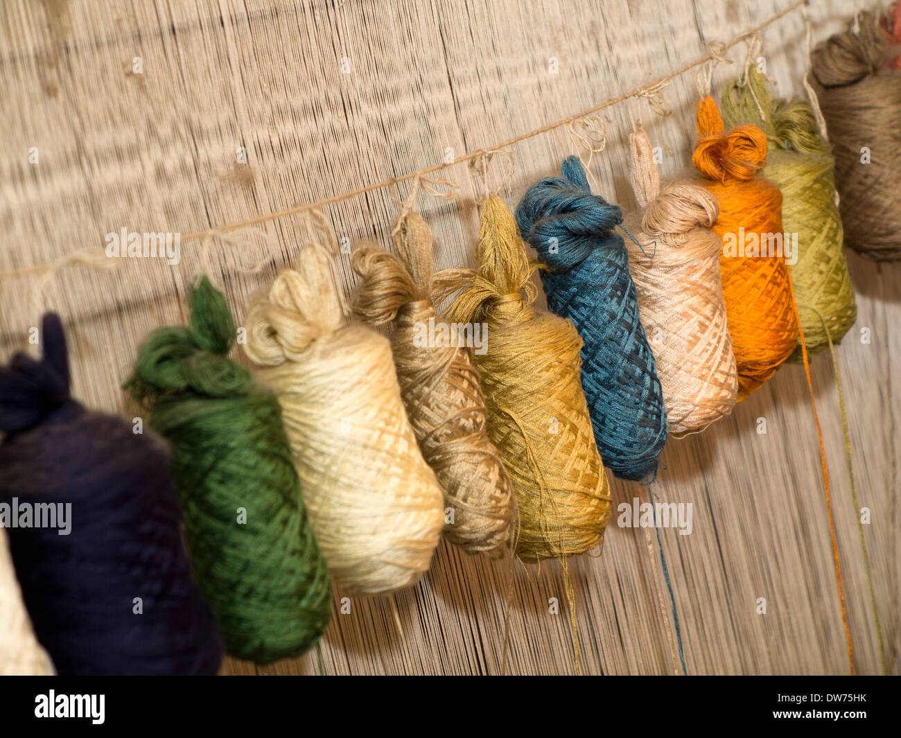Coloured yarn india hi-res stock photography and images - Alamy