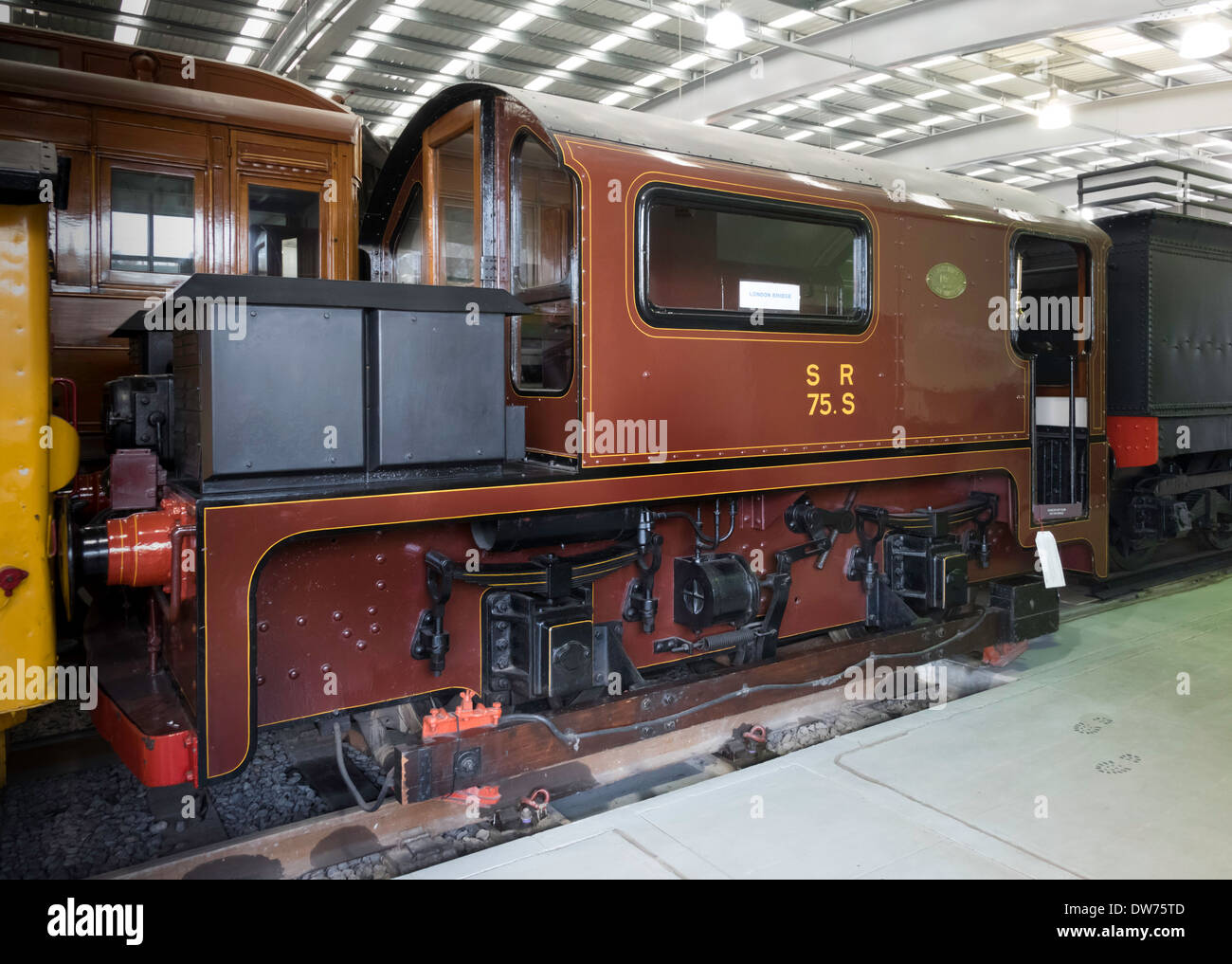 Electric shunting locomotive built by Siemens for the Waterloo and City ...