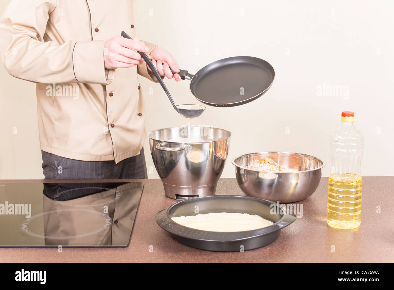 Cook clothes hi-res stock photography and images - Alamy