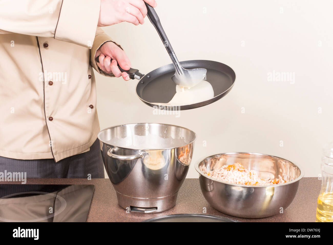 Cook clothes hi-res stock photography and images - Alamy