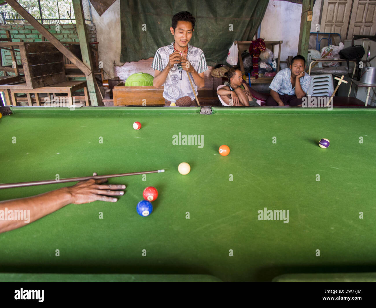 Thai myanmar myawaddy hi-res stock photography and images - Alamy