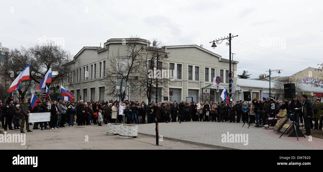 Pro russia hi-res stock photography and images - Alamy