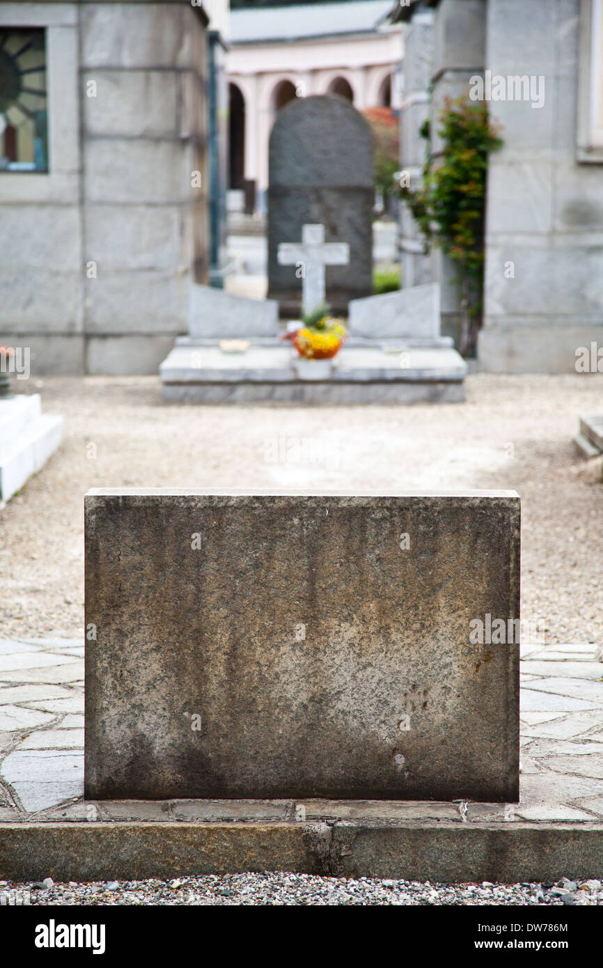 Tombstone in Italian cemetery with copy space Stock Photo - Alamy