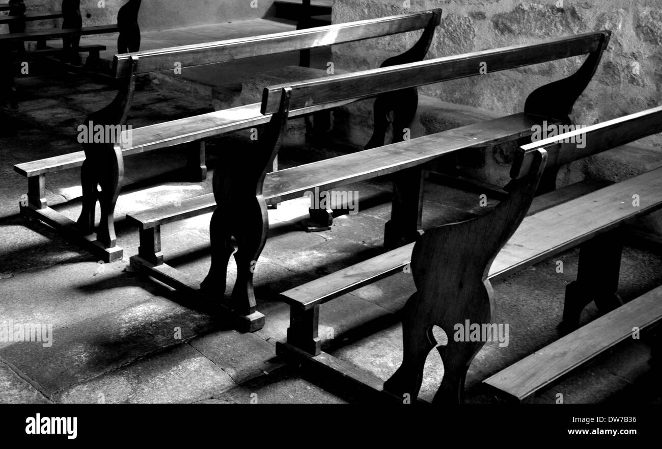 Church bench hi-res stock photography and images - Alamy