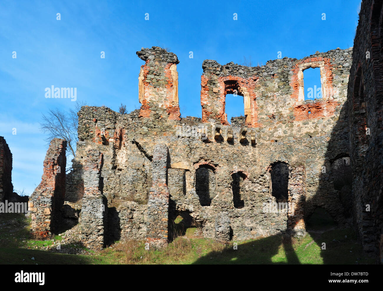 Fortress stronghold hi-res stock photography and images - Alamy