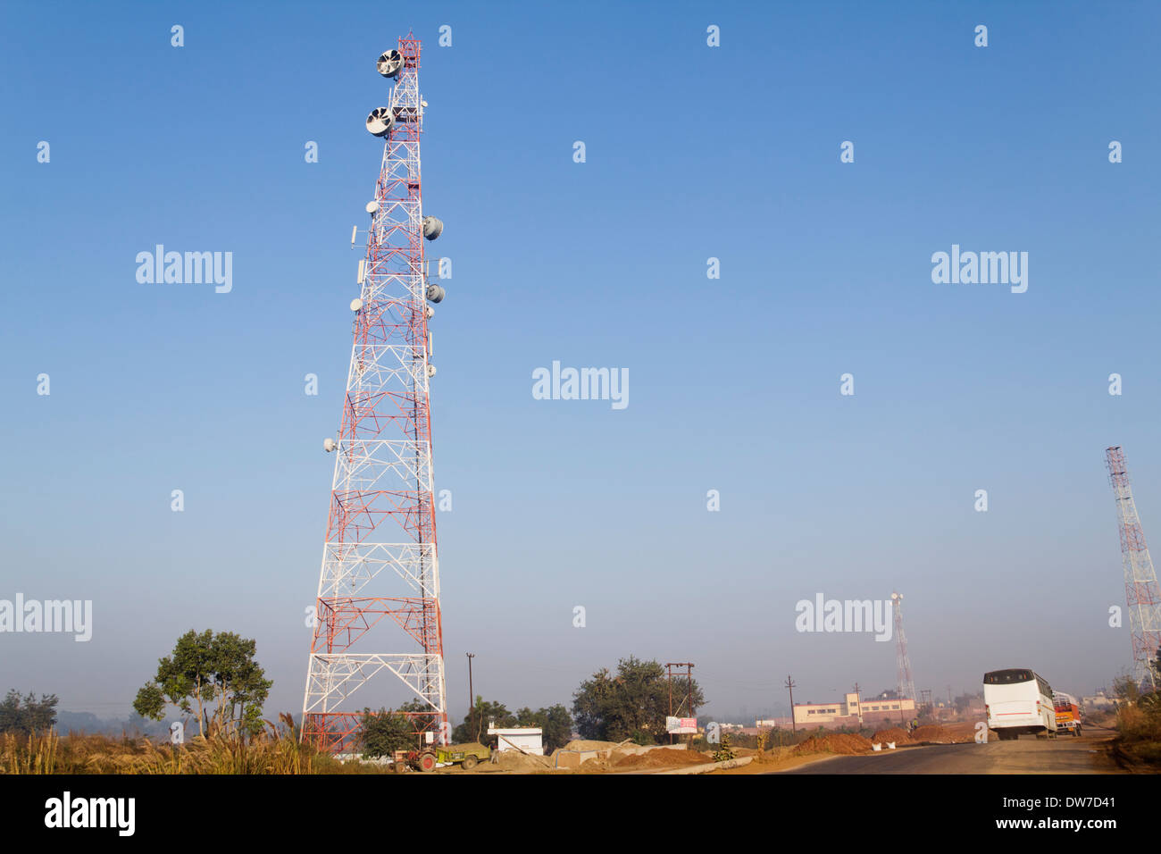 Cell tower and radio antennae Stock Photo - Alamy