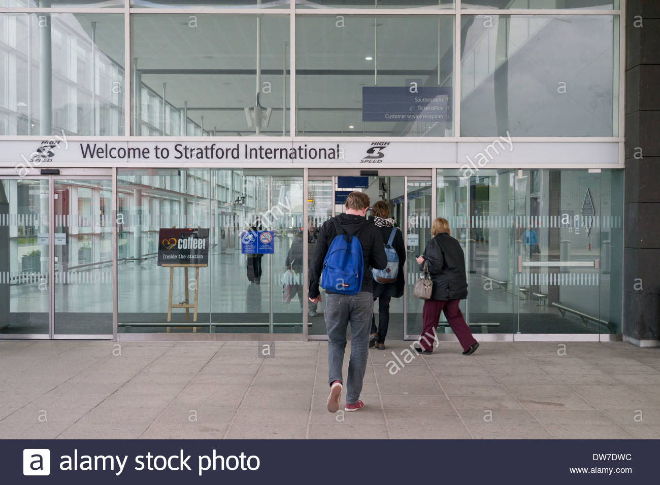 Stratford Station Stock Photos & Stratford Station Stock Images - Alamy