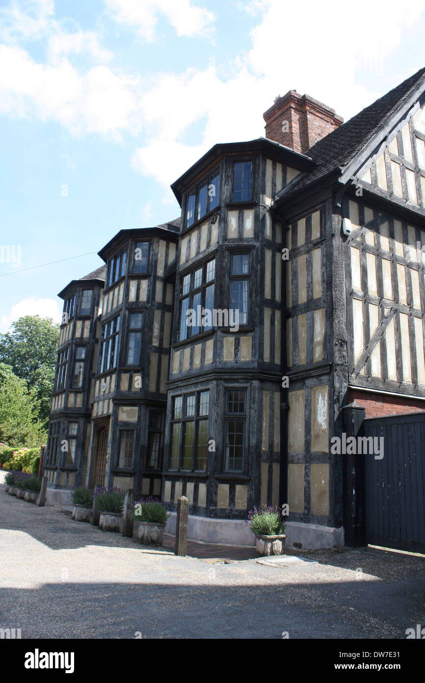 House building timber hi-res stock photography and images - Alamy