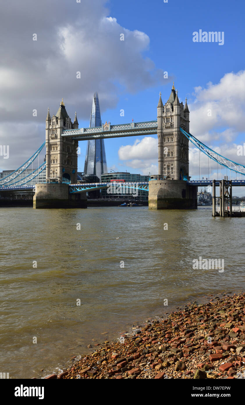 Shad thames shard hi-res stock photography and images - Alamy