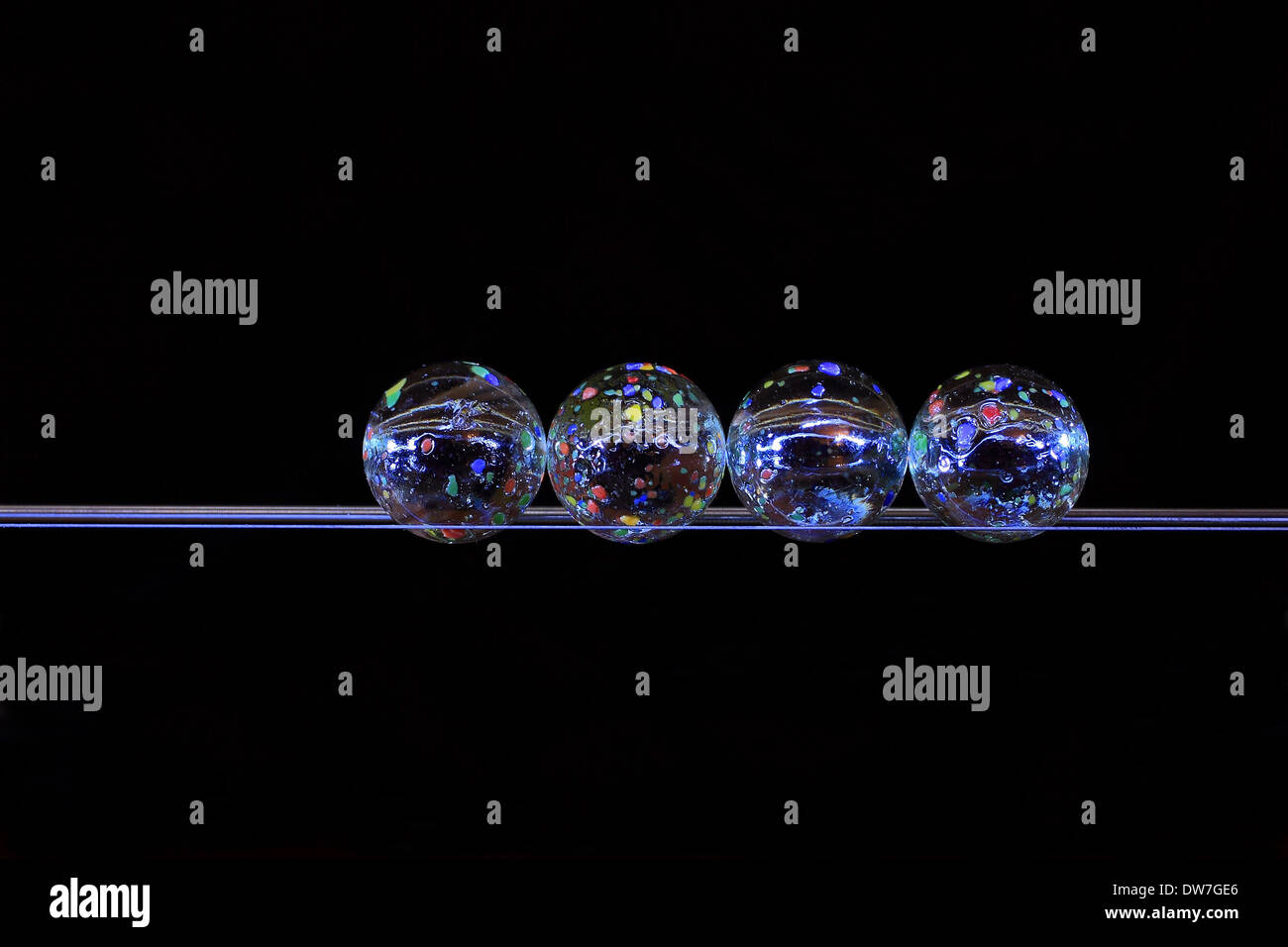 Objects balance hi-res stock photography and images - Alamy