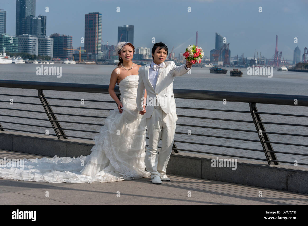 Shanghai china wedding hi-res stock photography and images - Alamy
