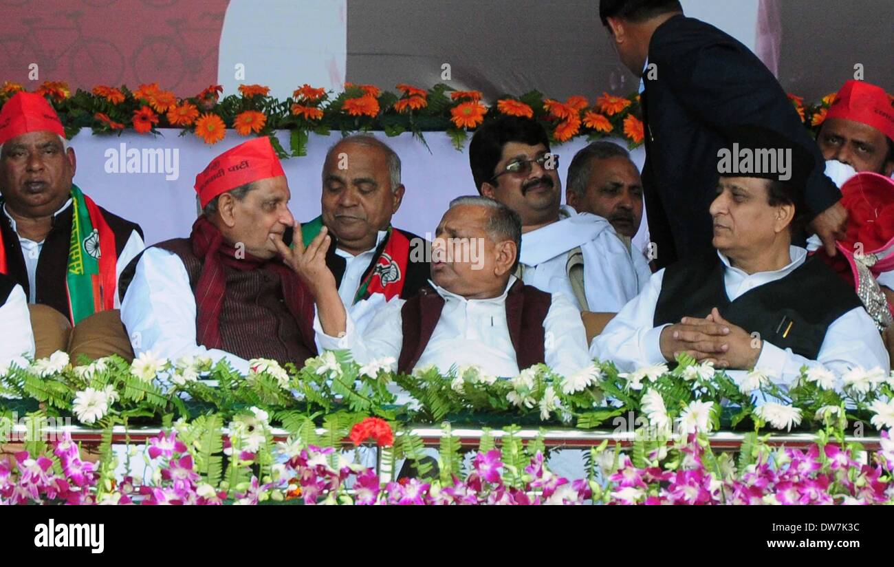 Mulayam High Resolution Stock Photography and Images - Alamy