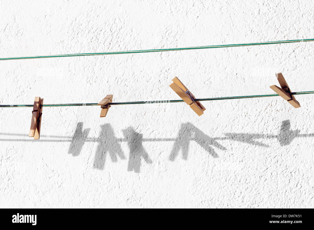 Rope peg hi-res stock photography and images - Alamy