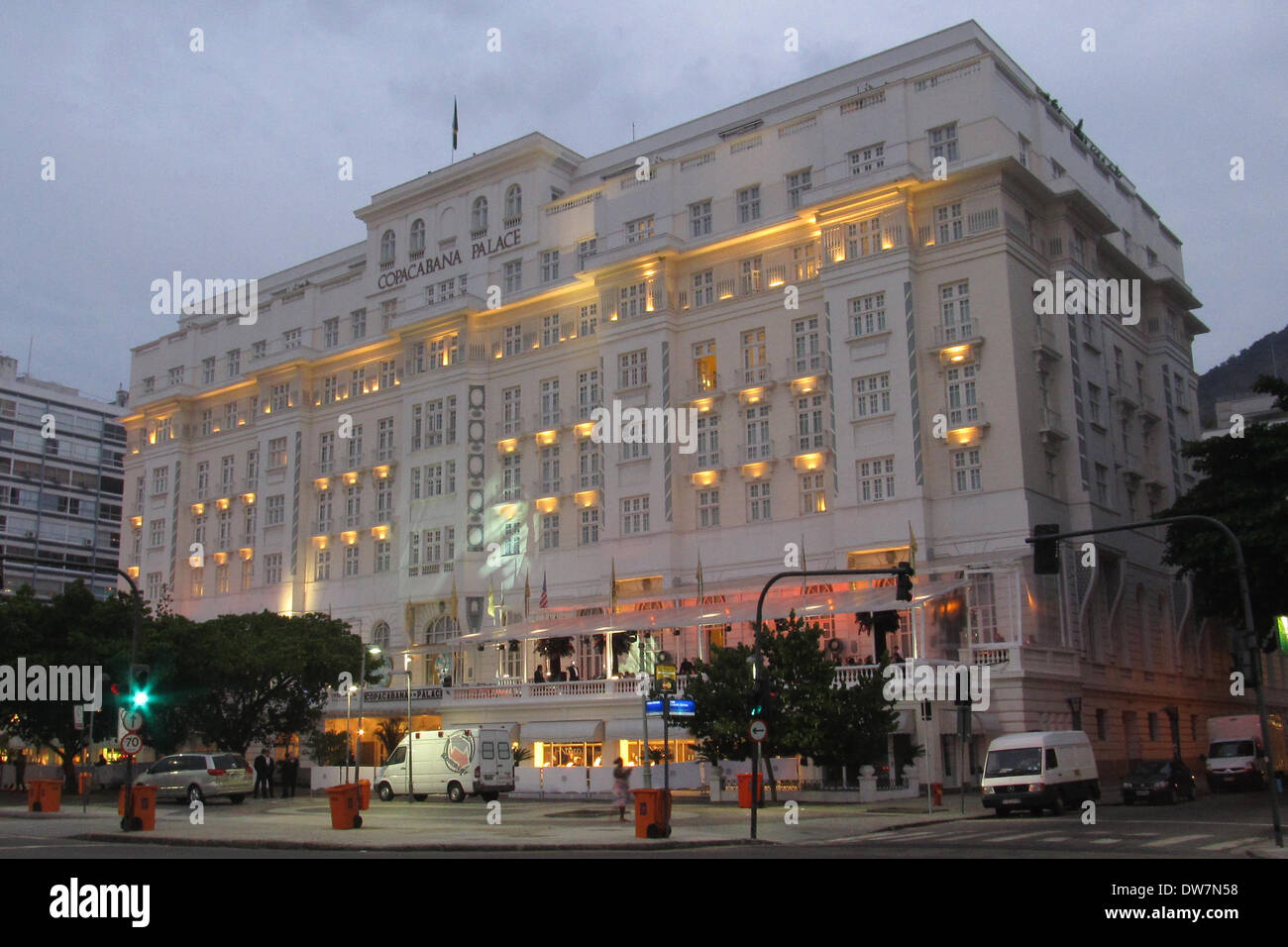 Copacabana palace hotel carnival hi-res stock photography and images ...