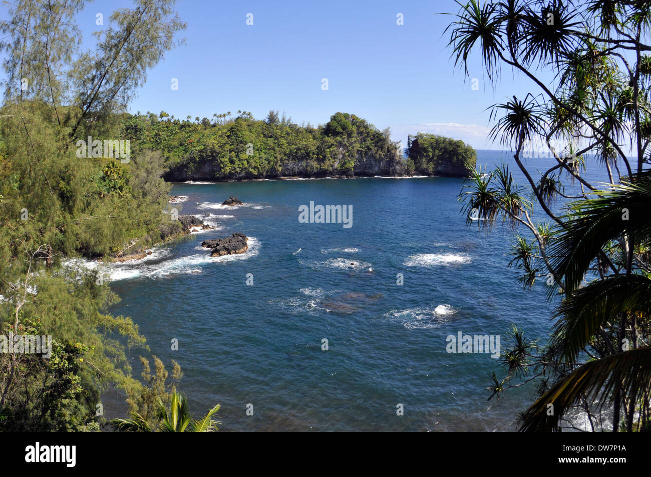 Onomea Bay, Hilo, Big Island, Hawaii, USA Stock Photo - Alamy
