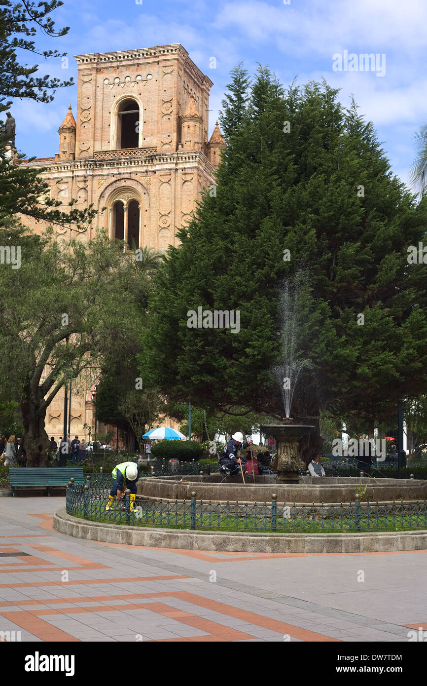 Catedral de cuenca ecuador hi-res stock photography and images - Alamy