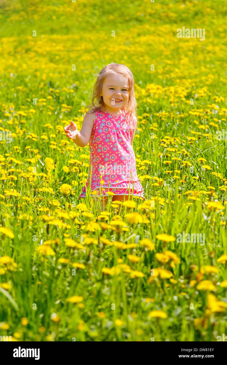 Little girl in the park Stock Photo - Alamy