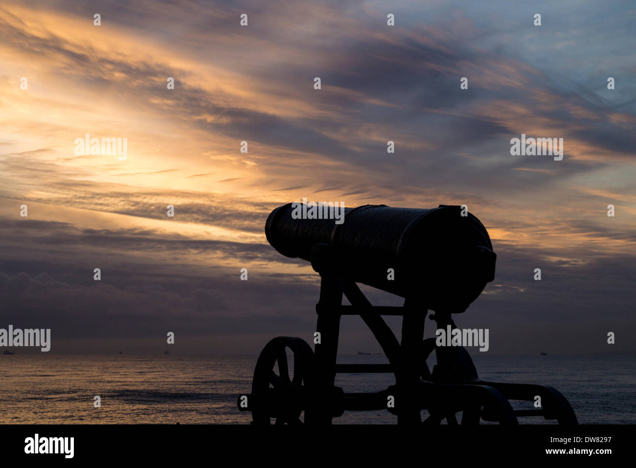 Russian cannon captured in battle of sebastopol in crimean war hi-res ...