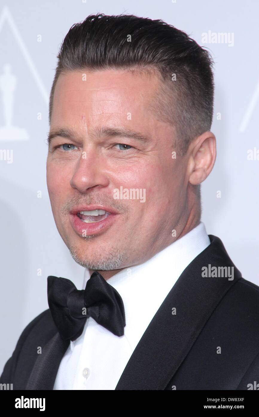 Los Angeles, California, USA. 2nd Mar, 2014. Brad Pitt poses in the ...