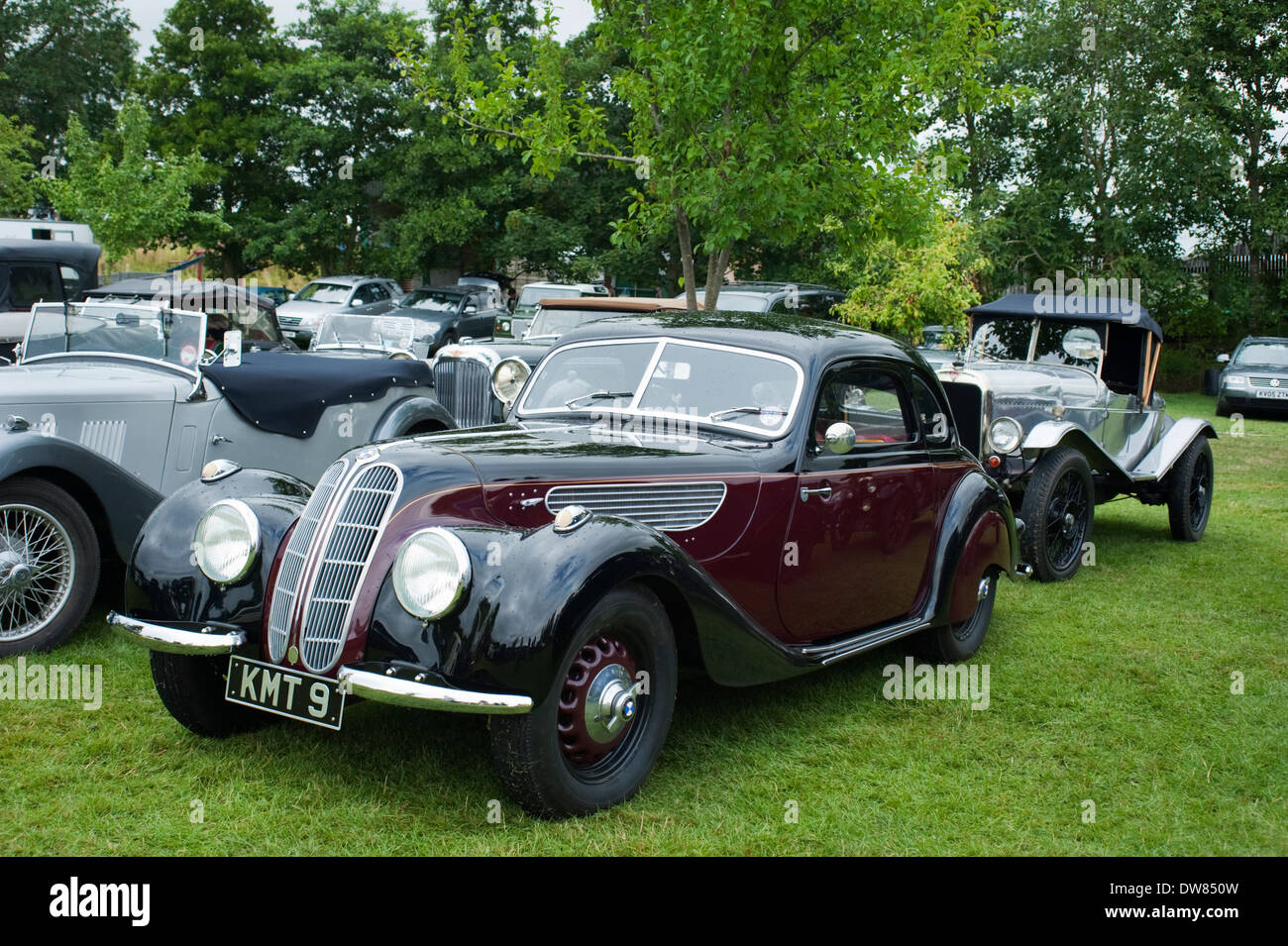 A vintage 1930s Frazer Nash BMW 328 at the VSCC Prescott Speed Hill ...