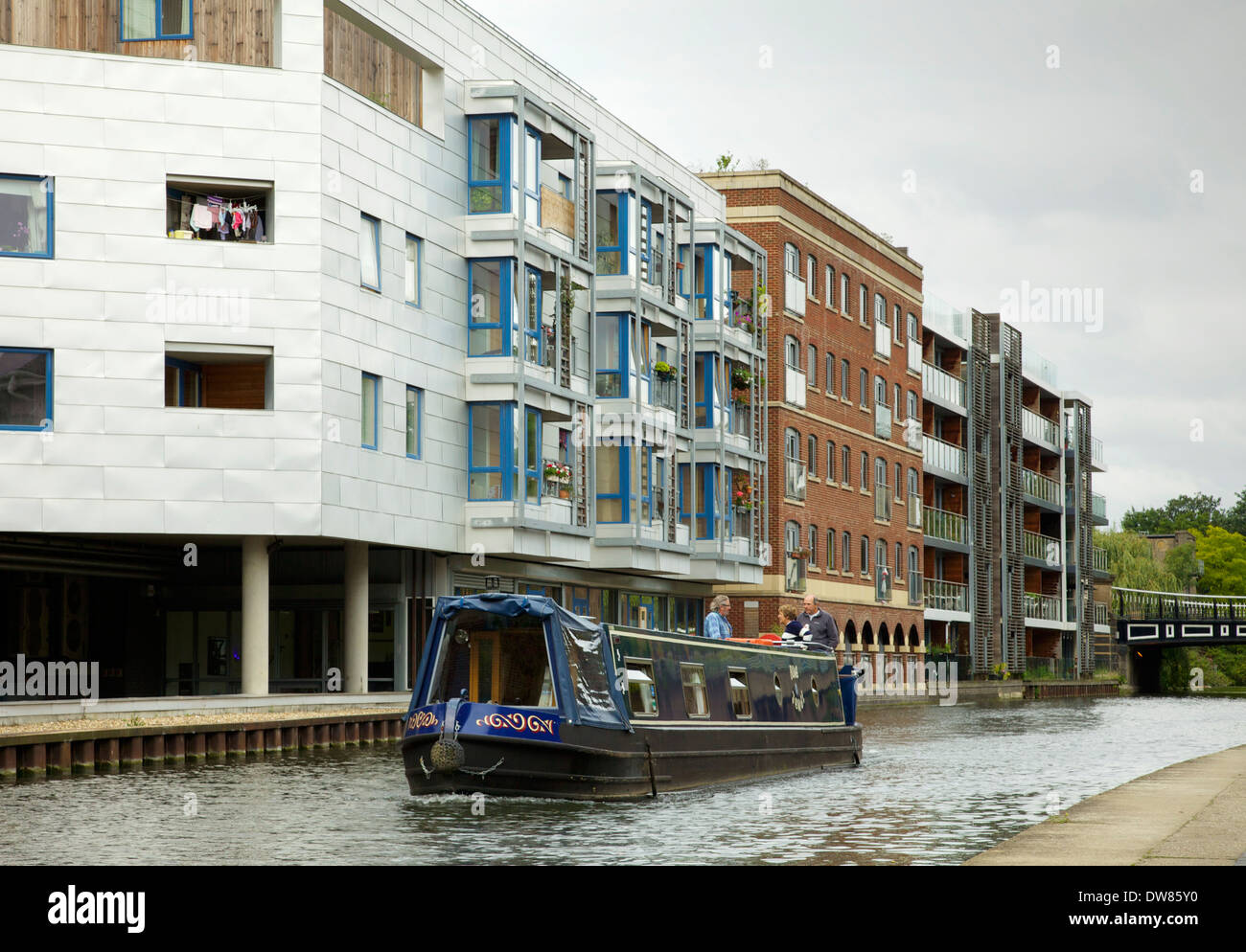 A houseboat travelling along the Rent's Canal, London, UK Stock Photo ...