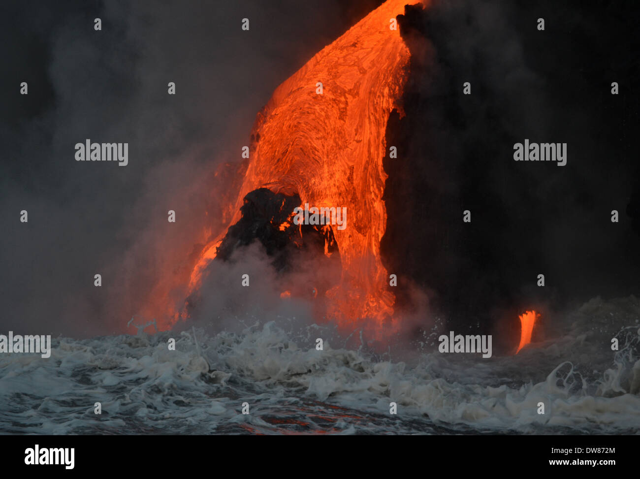 Entry into ocean hi-res stock photography and images - Alamy