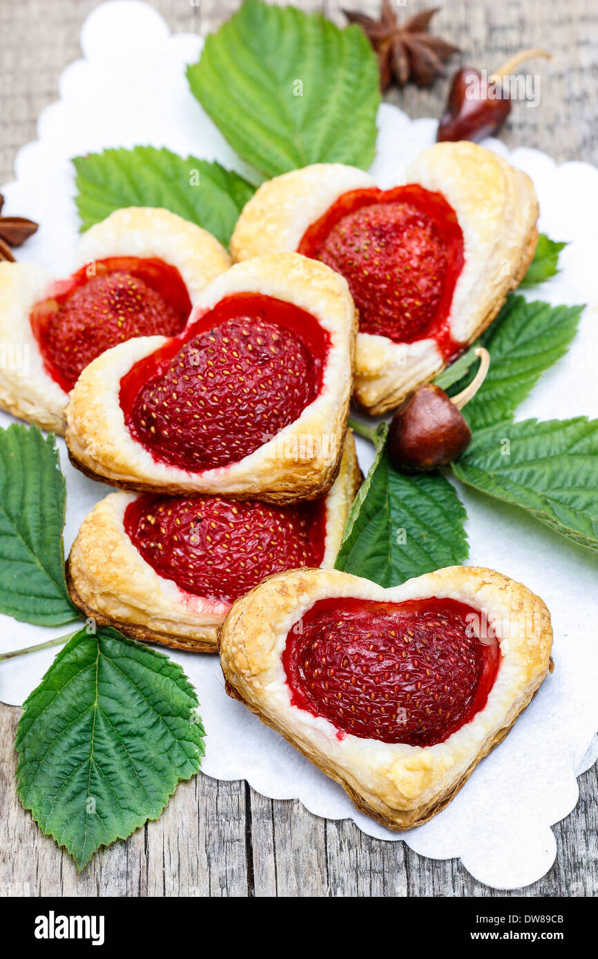 Puff pastry cookies filled with fresh strawberriesPuff pastry cookies ...