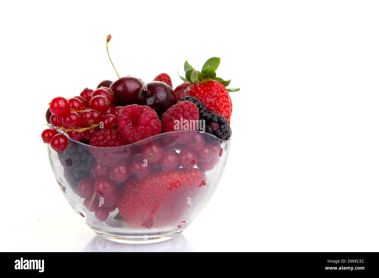 Red summer fruits hi-res stock photography and images - Alamy