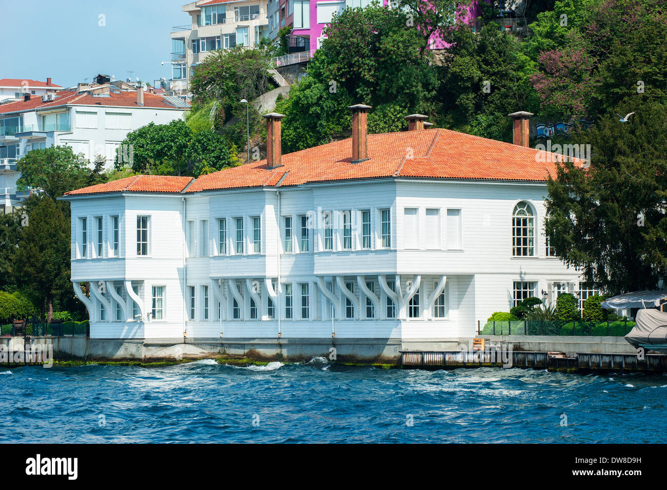 Mansions along the Bosphorus, Istanbul, Turkey Stock Photo - Alamy
