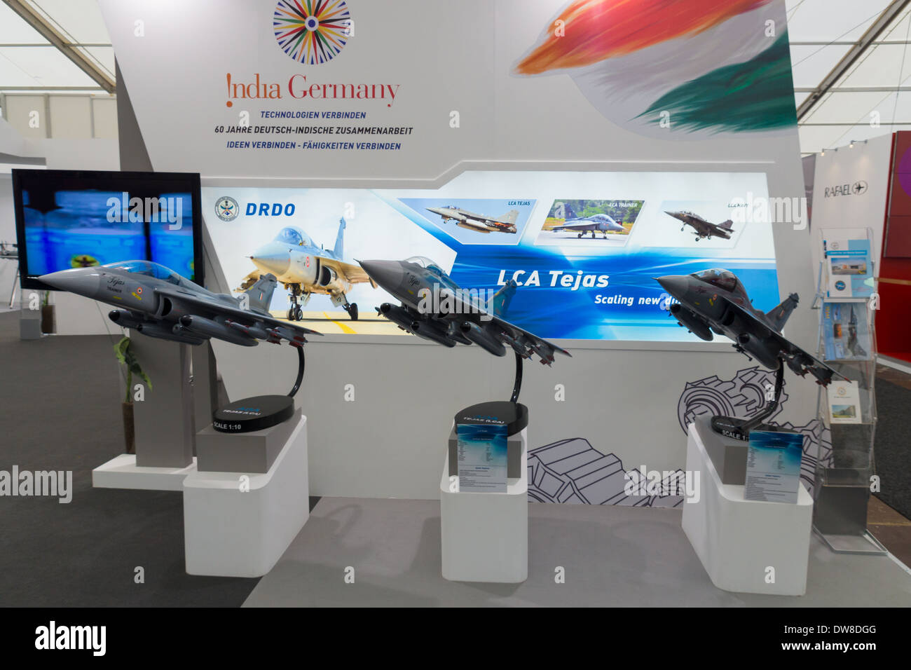 Tejas aircraft hi-res stock photography and images - Alamy