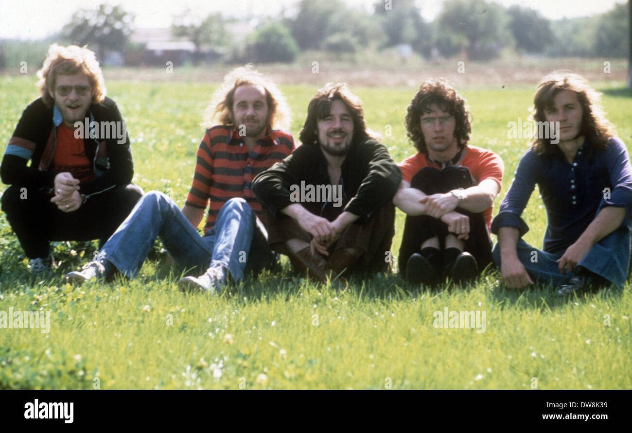 Family Music Band High Resolution Stock Photography and Images - Alamy