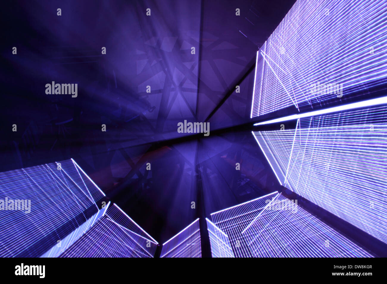 Geodesic sphere hi-res stock photography and images - Alamy