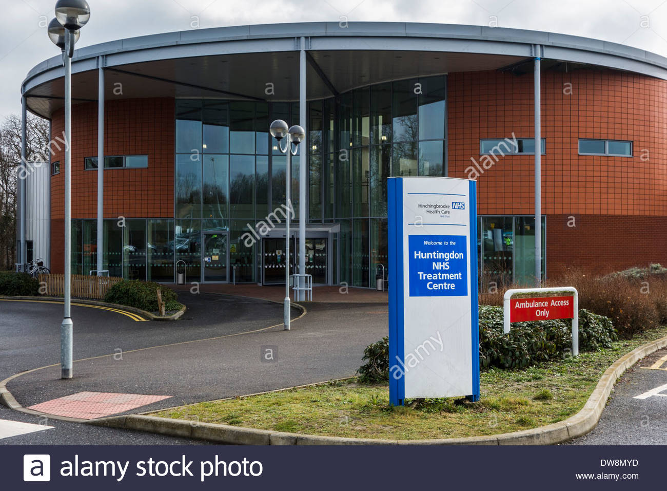 Hinchingbrooke Hospital High Resolution Stock Photography and Images ...