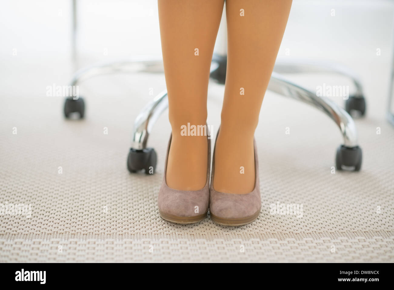 Business woman legs hi-res stock photography and images - Alamy