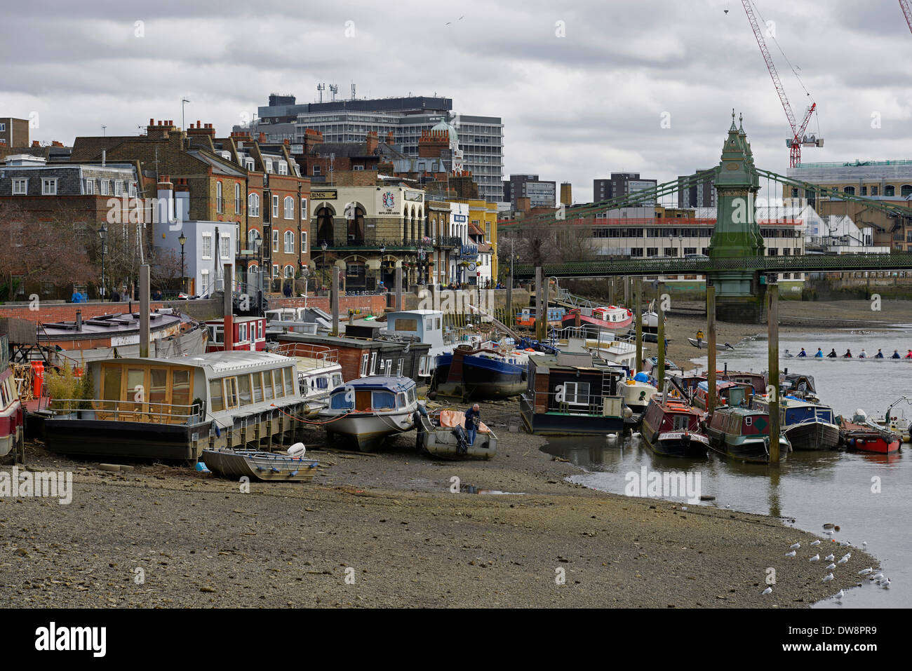 Hammersmith riverside buildings Stock Photo - Alamy