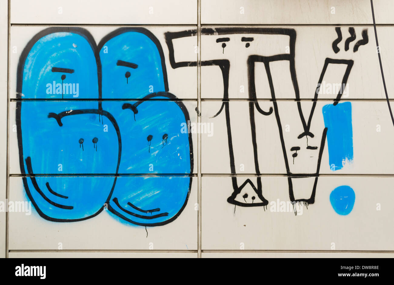 Wall painted with graffiti saying "BB TV Stock Photo - Alamy