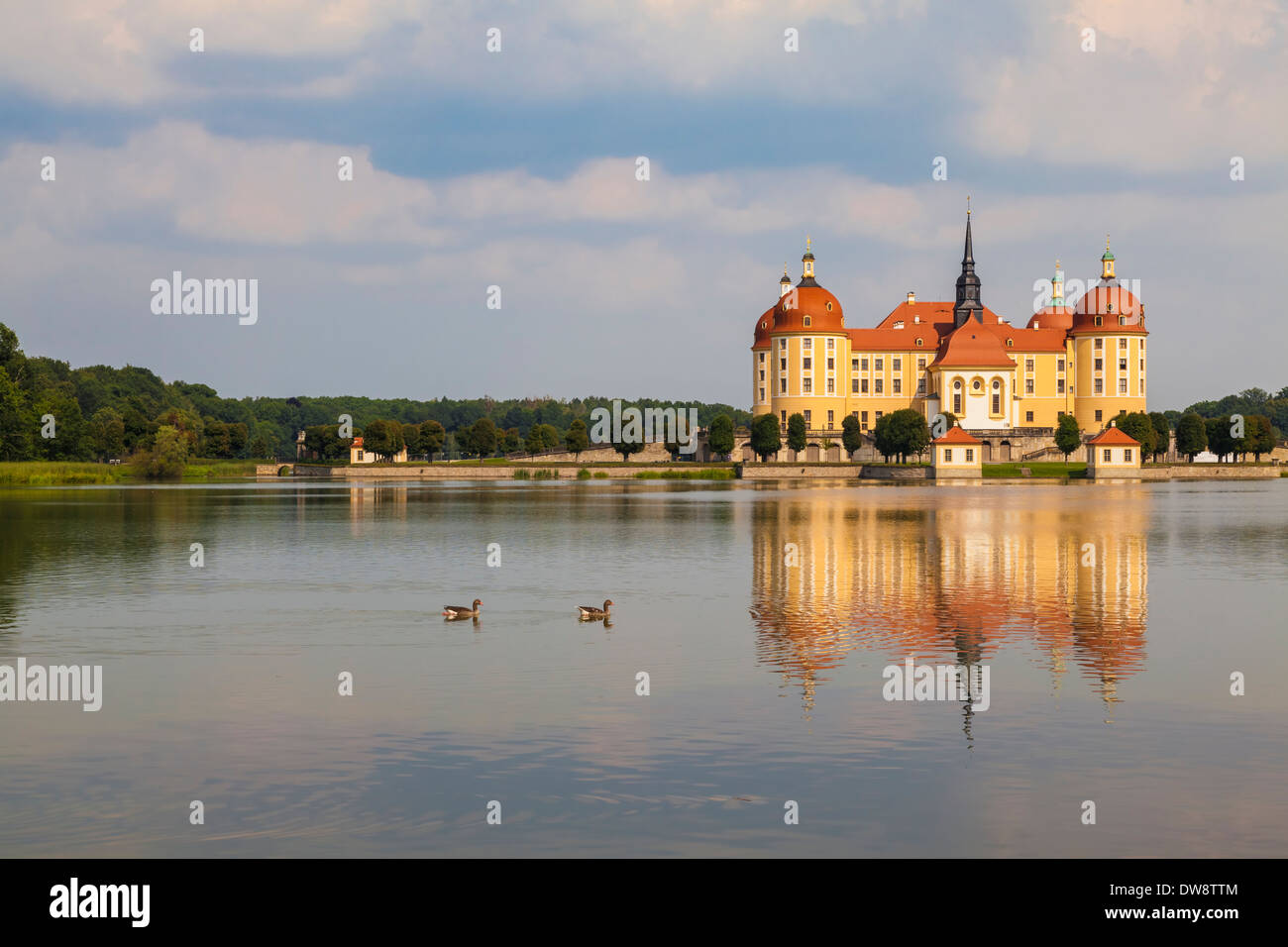 Schloss moritzburg hi-res stock photography and images - Alamy