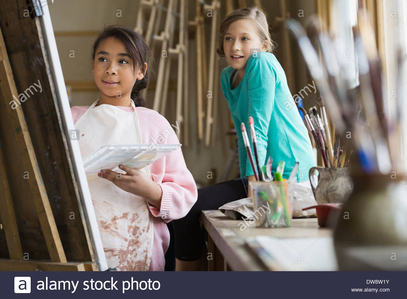 Native american painting canvas hi-res stock photography and images - Alamy