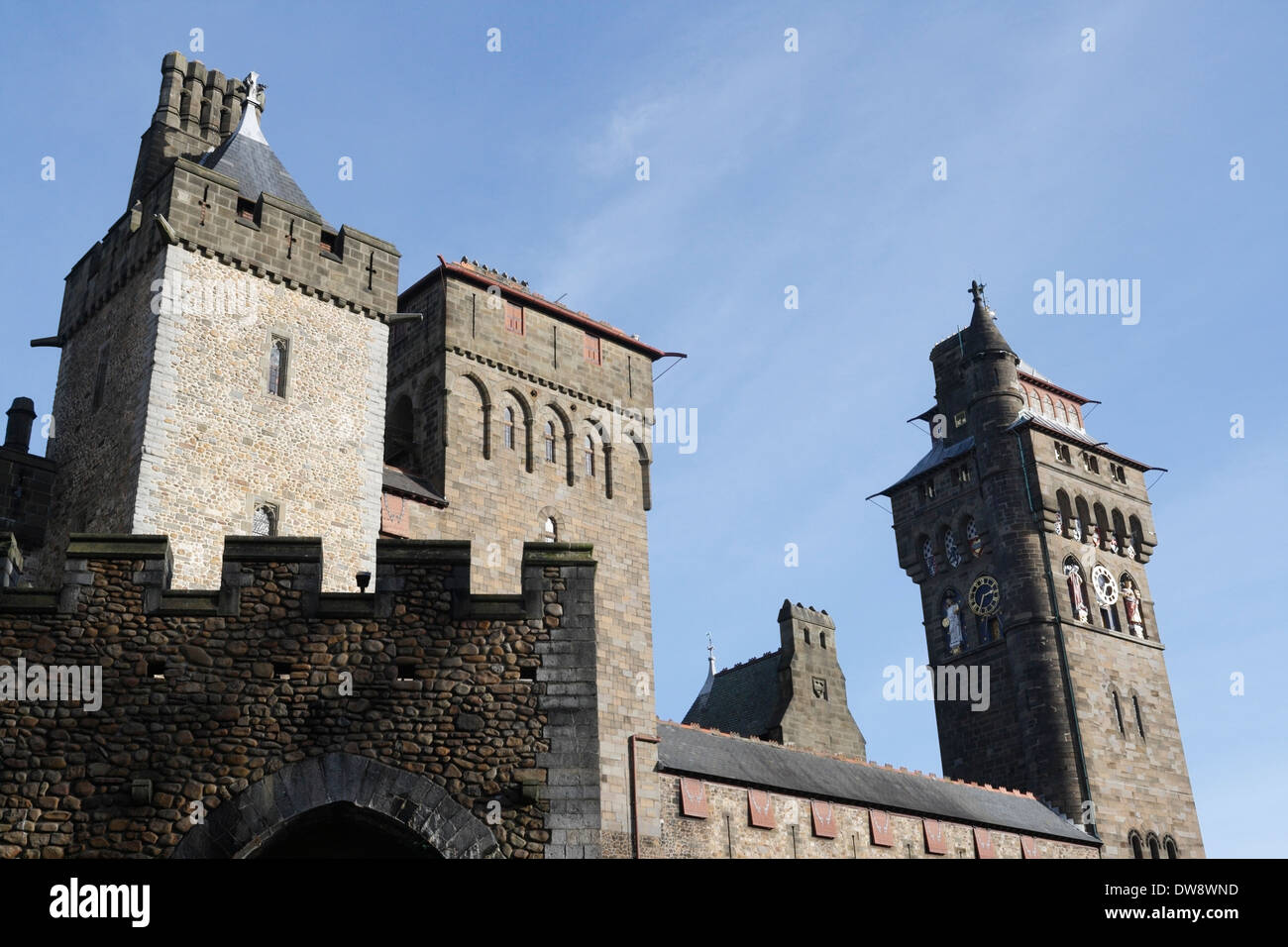 The West gate and towers of Cardiff castle Wales UK Landmark building ...