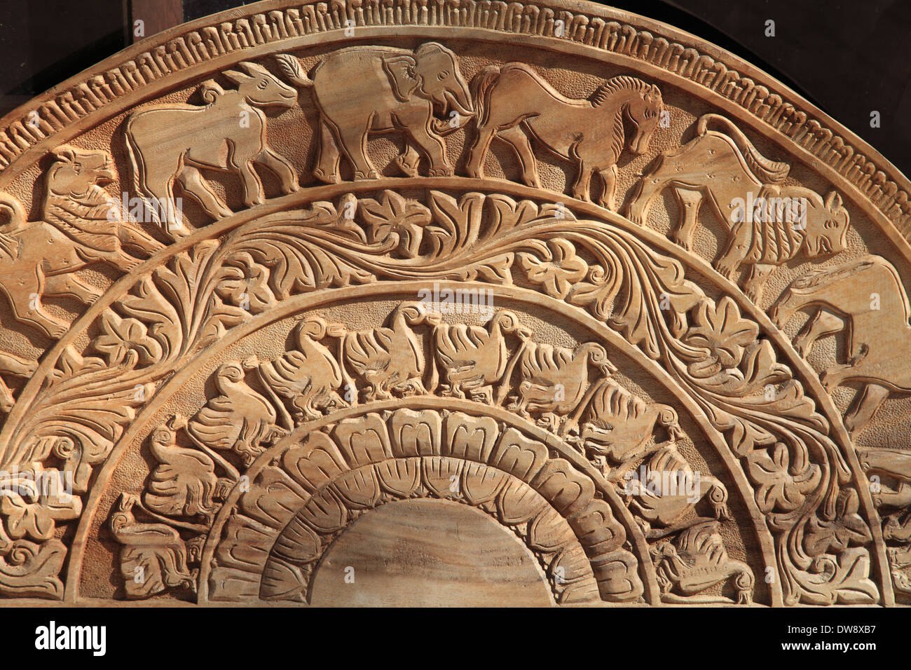 Sri Lanka, Kandy, moonstone, handicraft Stock Photo - Alamy