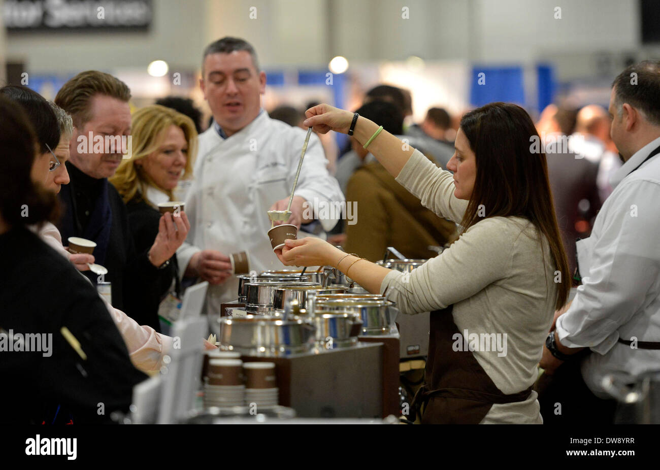 Foodservice industry hi-res stock photography and images - Alamy