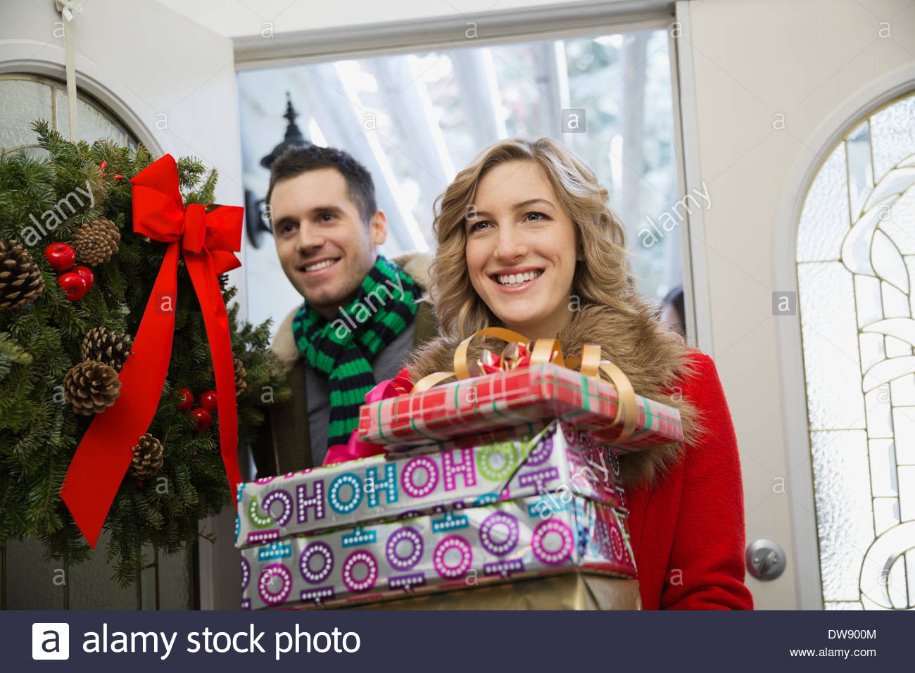Arriving group hi-res stock photography and images - Alamy