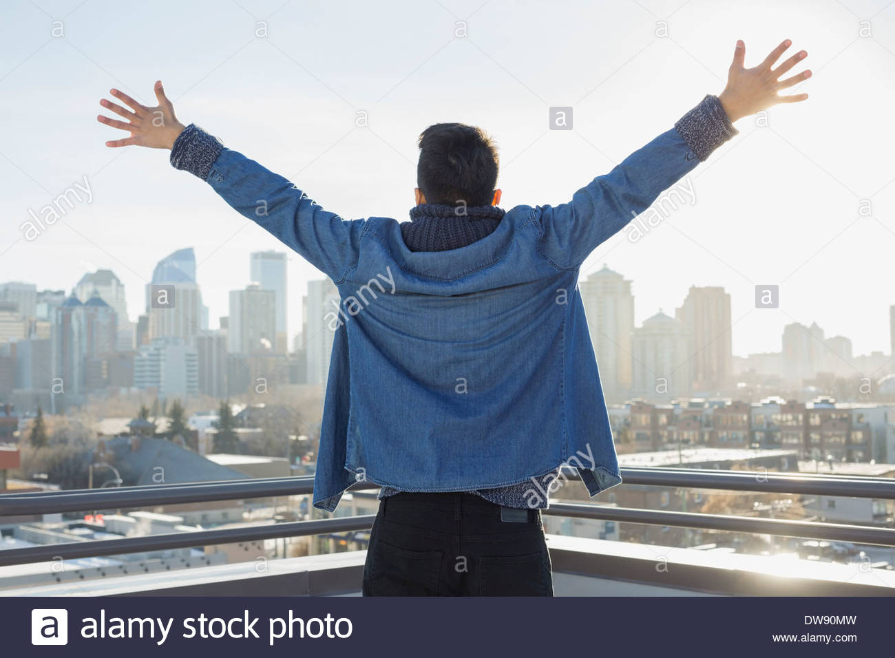 Man with arms outstretched hi-res stock photography and images - Alamy