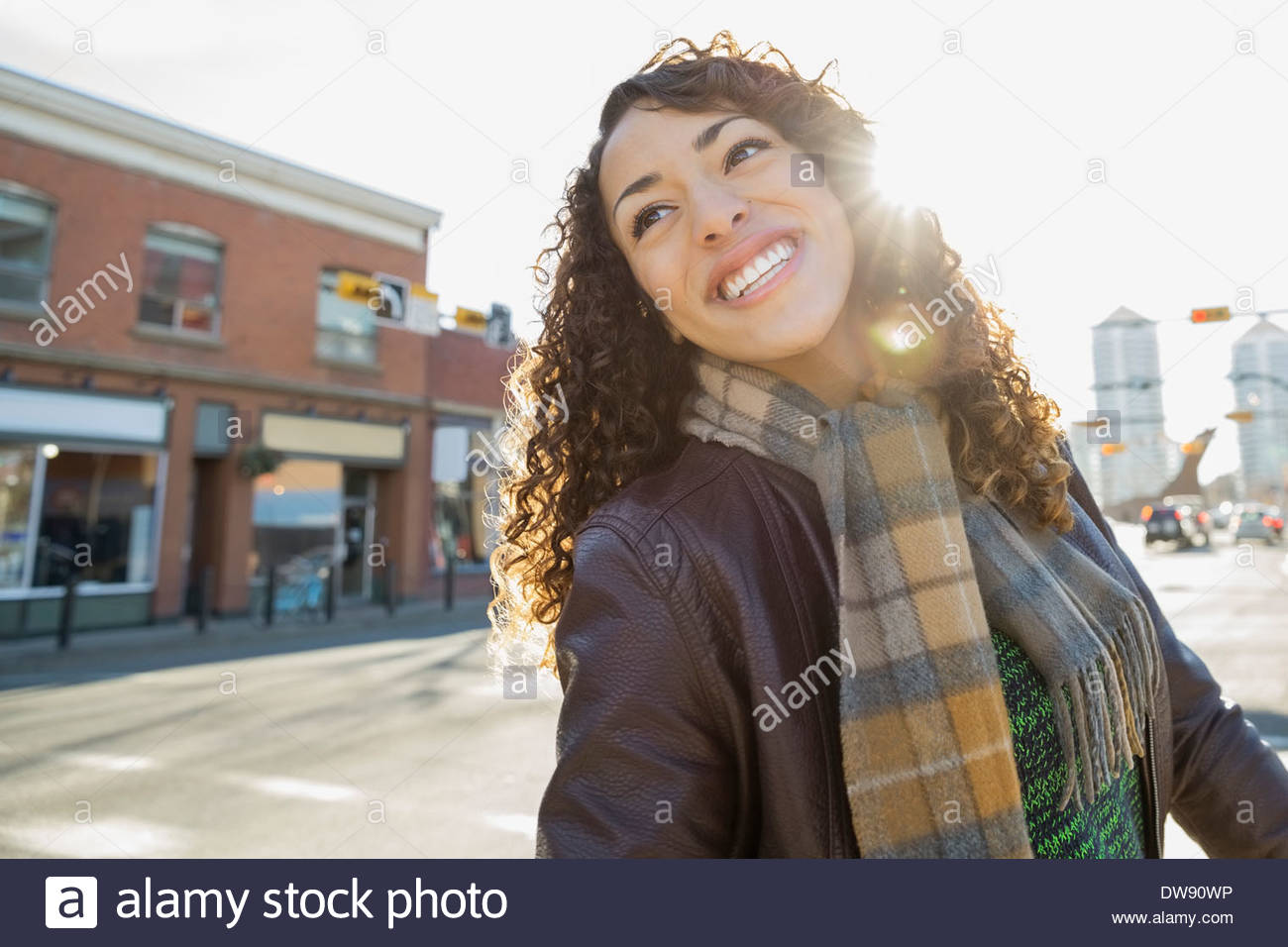 City back street hi-res stock photography and images - Alamy