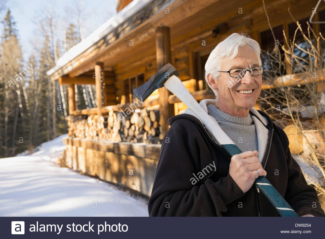 Man carrying an axe on his shoulder hi-res stock photography and images ...