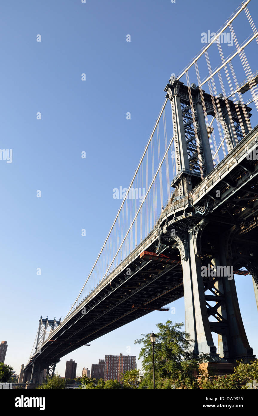 Brooklyn bridge from manhattan side hi-res stock photography and images ...
