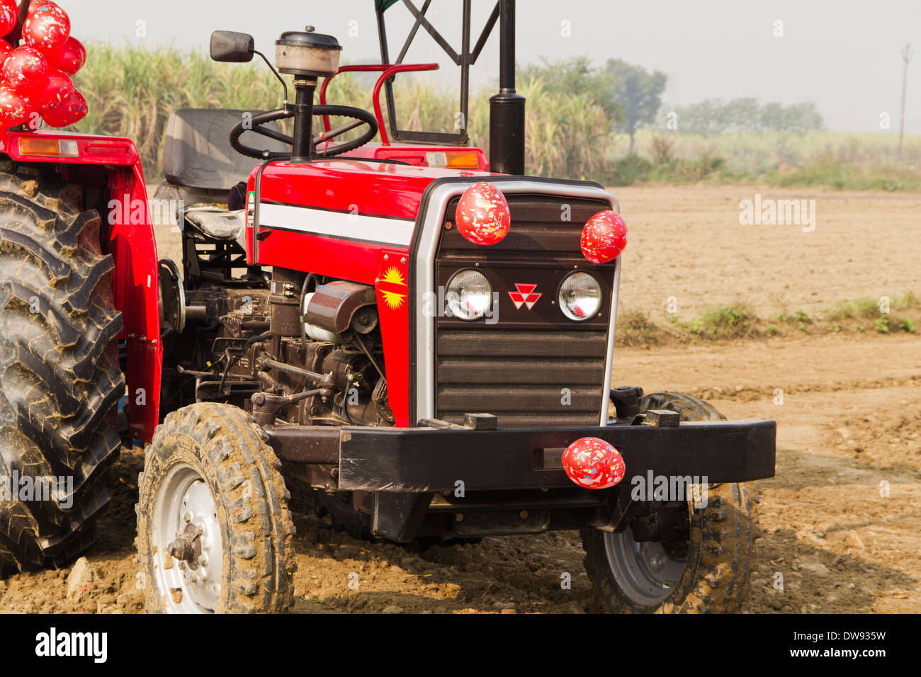 indian village Tractors Farming Stock Photo - Alamy